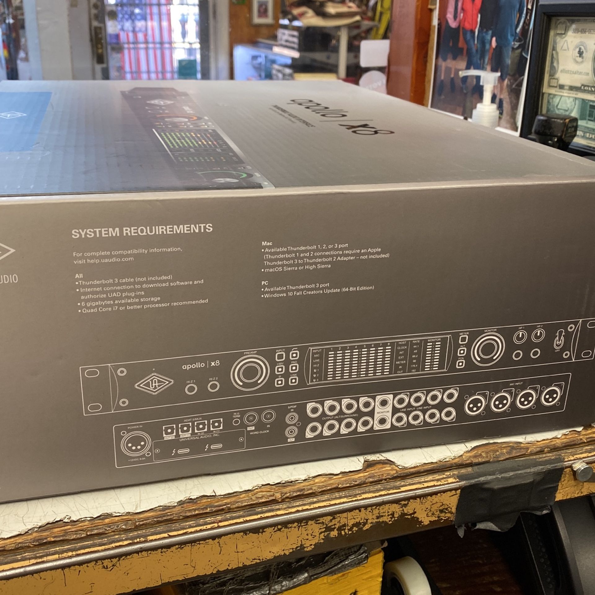 Universal Audio Apollo X8 Thunderbolt Audio Interface Brand New In The ...