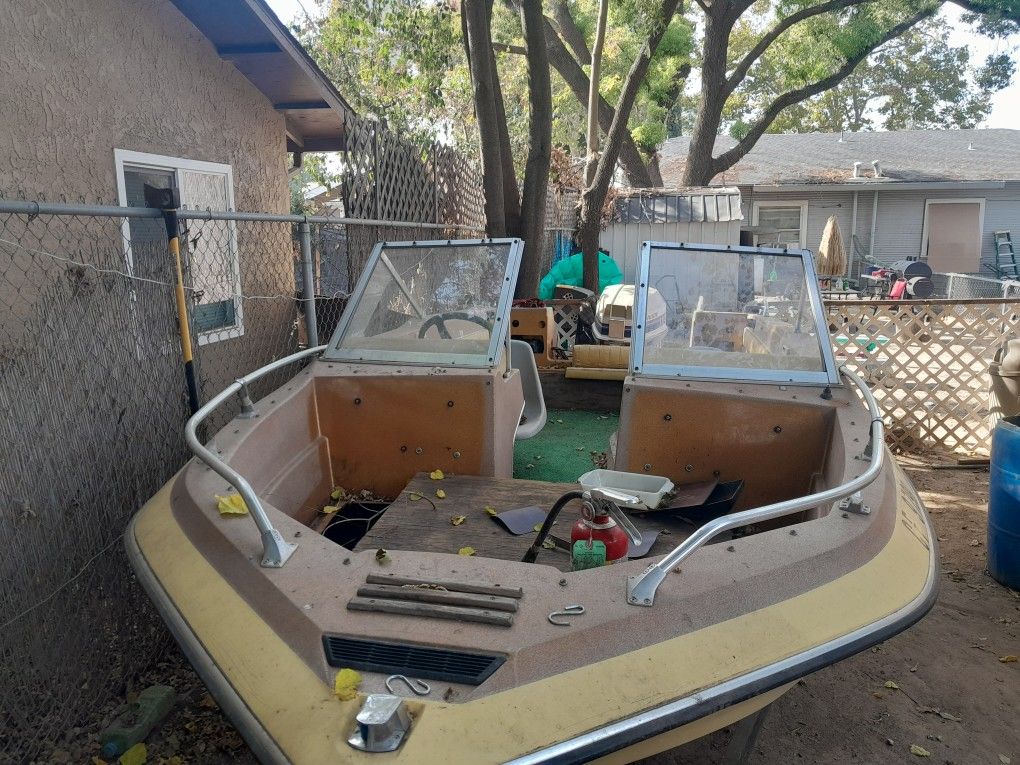 80s Boat for Sale in Modesto, CA - OfferUp