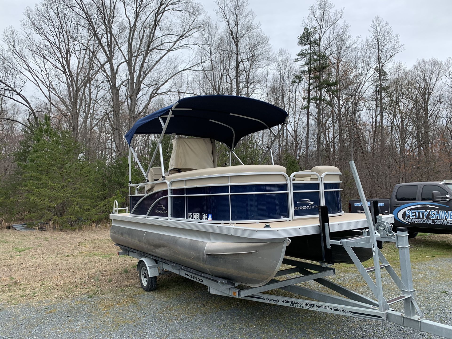 2011 Bennington Pontoon 21ft for Sale in Asheboro, NC - OfferUp