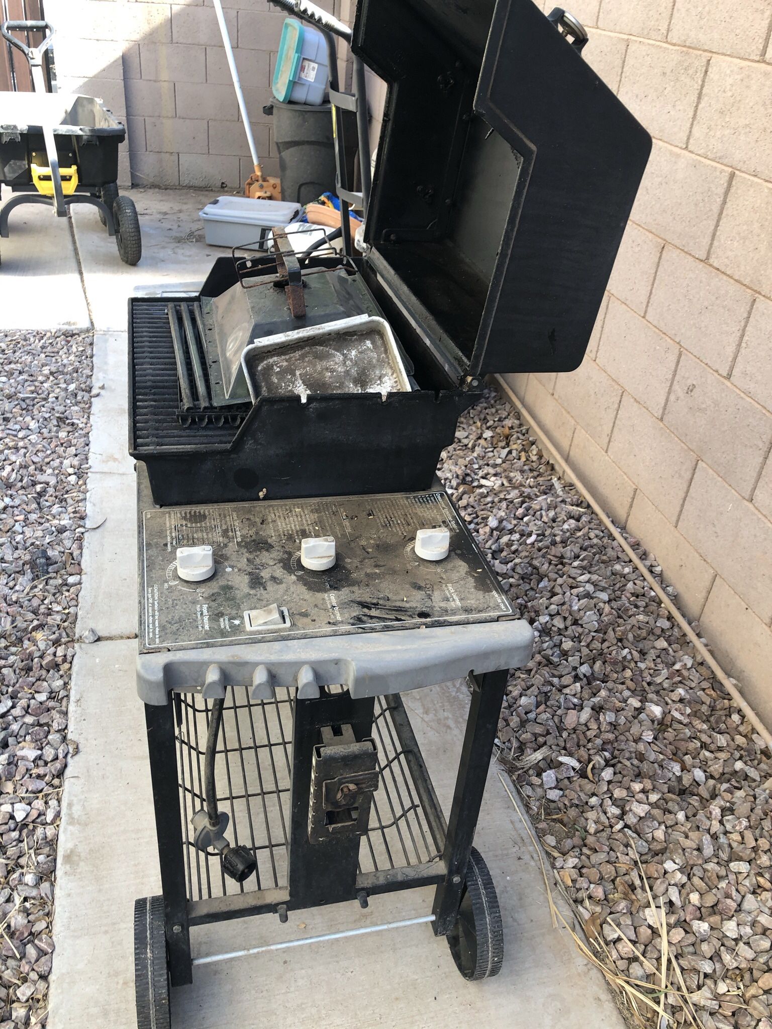 Weber Genesis Silver B