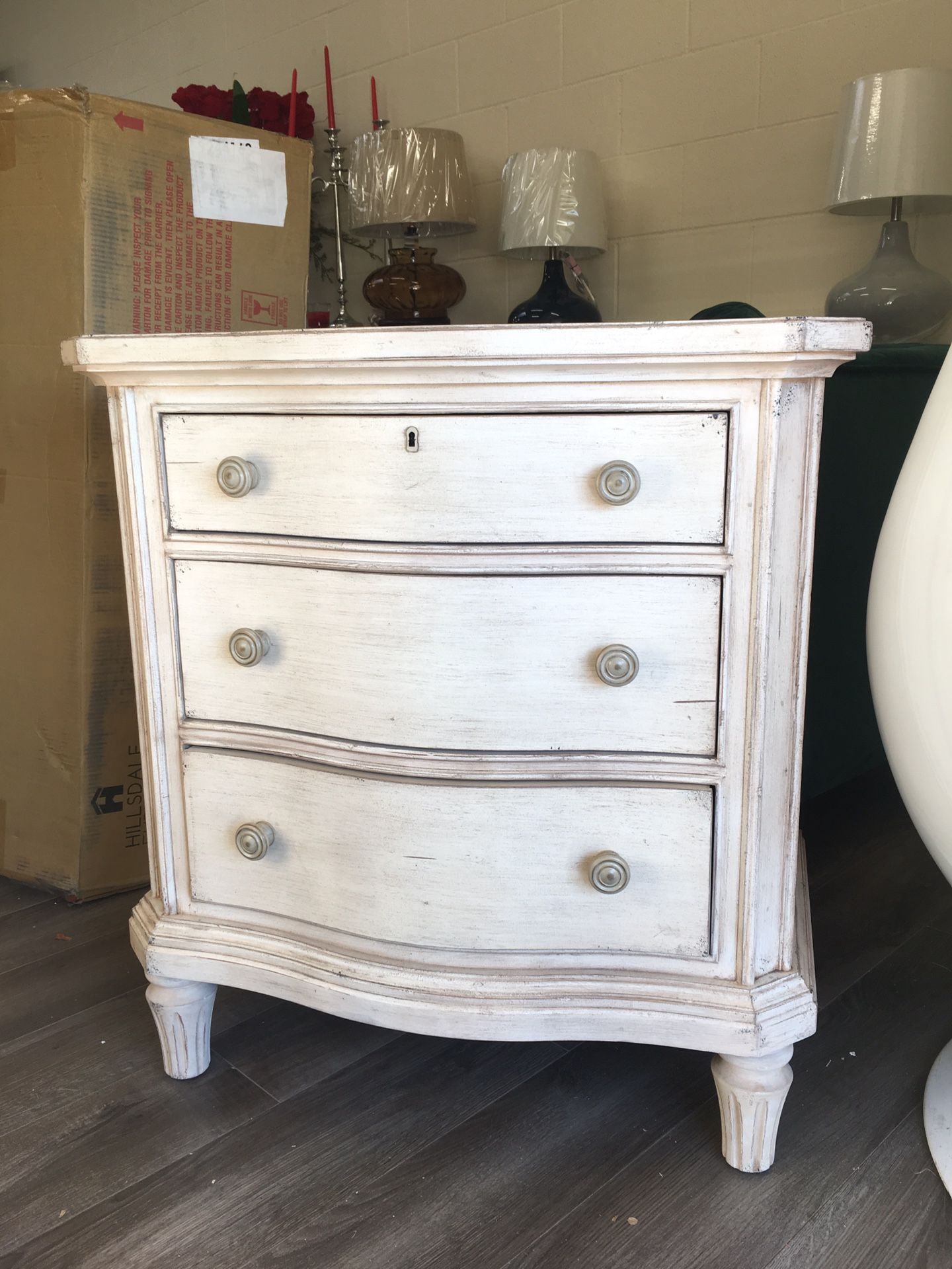 Solid Wood 3 DRAWER European Cottage NIGHTSTAND/ Chest in vintage white ...