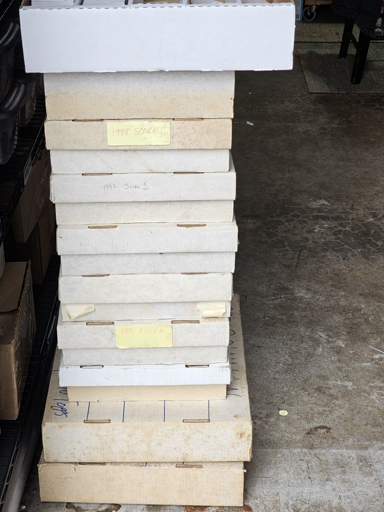 Big Stack Of Sports Cards (Mostly Baseball) for Sale in Maple Valley ...