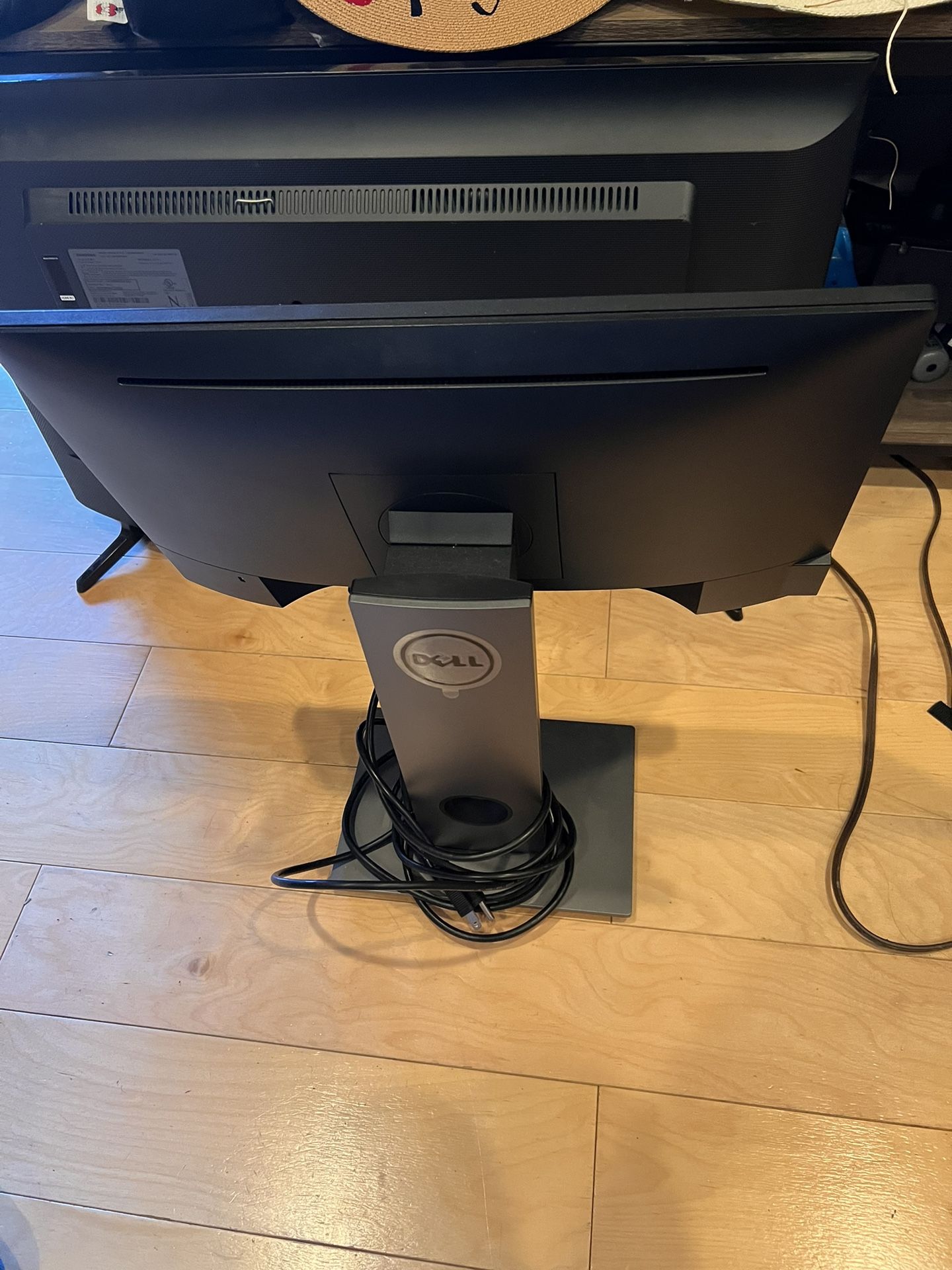 Dell P2018H 20" LED-Backlit LCD Monitor, Black, Like New, Orig. $85 for ...