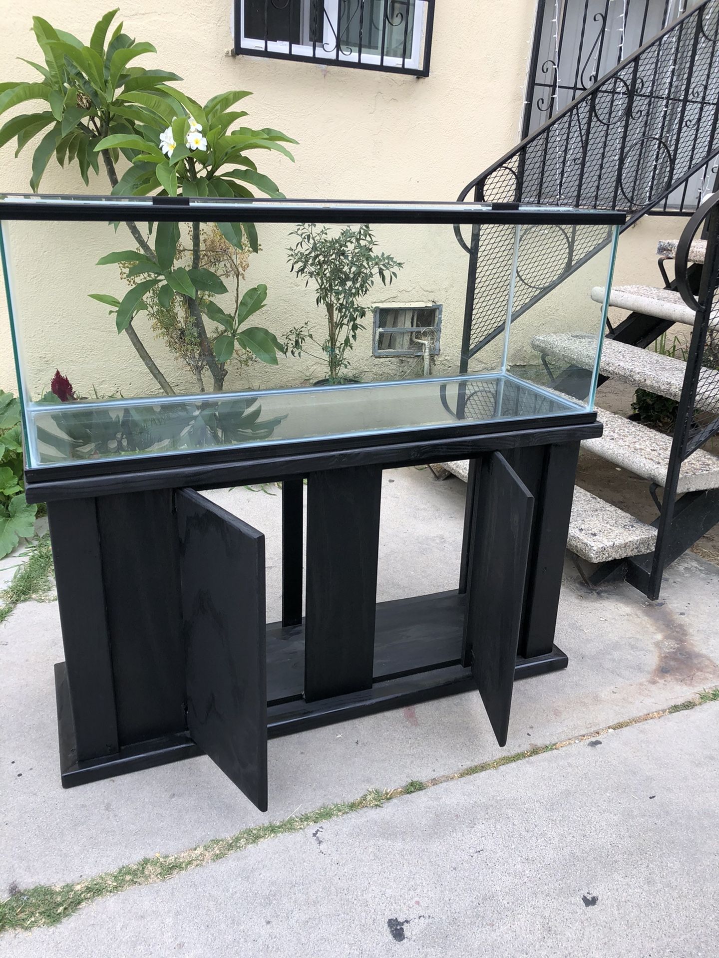 60 GALLONS FISH TANK ((BRAND NEW )) ((NO SCRATCHES)) ((NO WATER MARKS ...