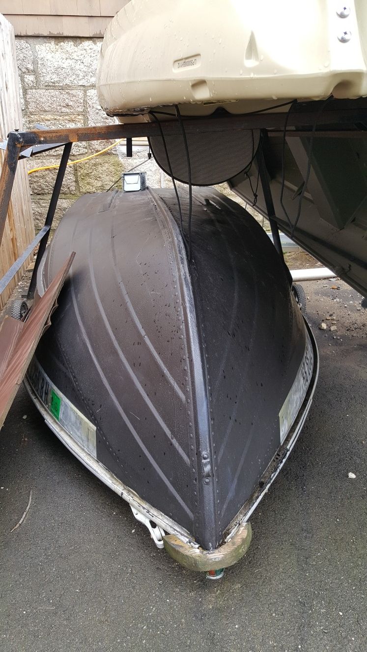 10' V hull boat for Sale in Fall River, MA - OfferUp
