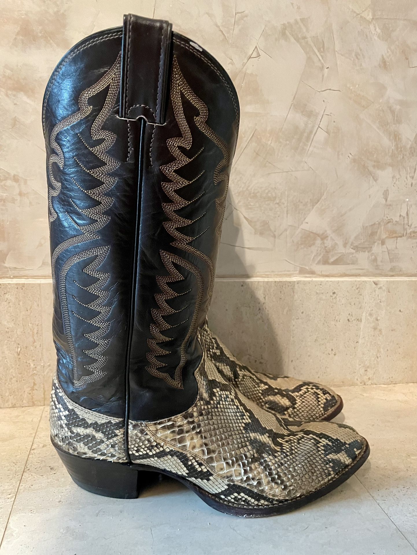 VINTAGE JUSTIN GOLDEN PYTHON SNAKESKIN COWBOY WESTERN BOOTS MENS 8.5D ...