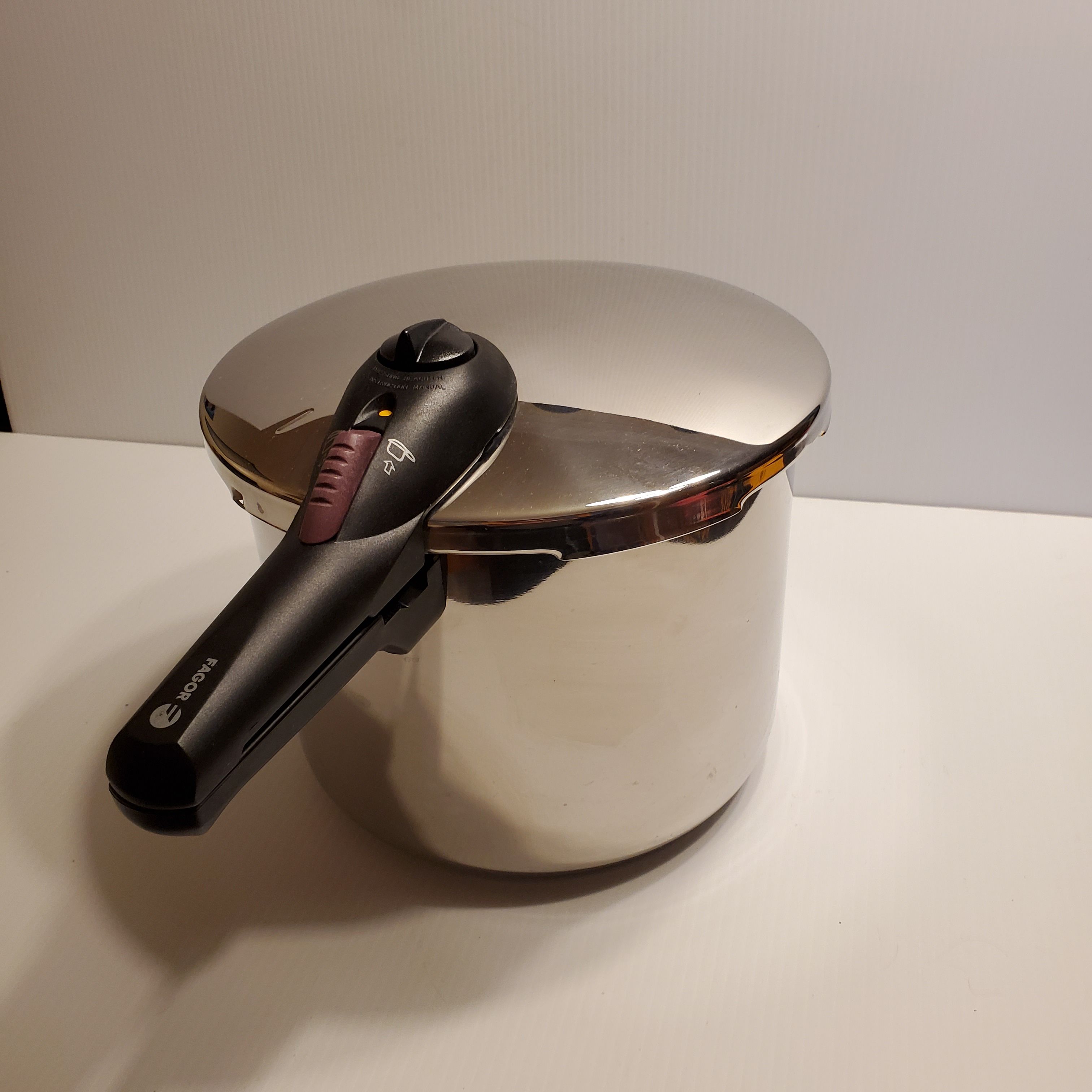 FAGOR Stainless Steel Pressure Cooker Gas Electric stovetop Vitro ...