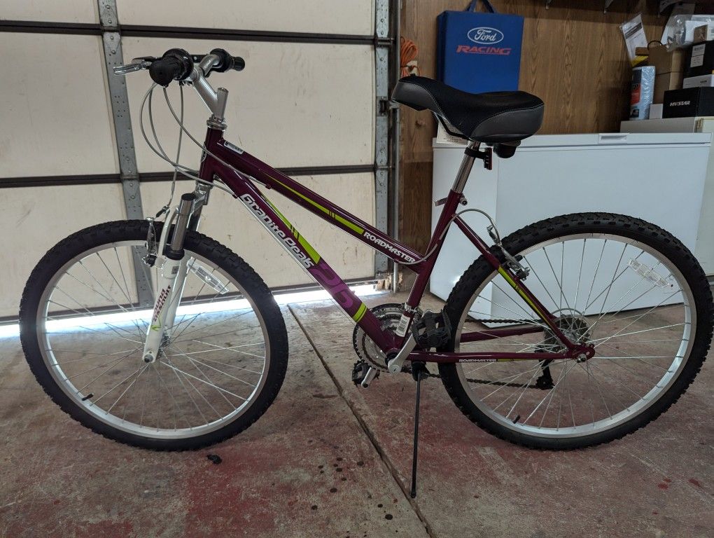 Women's roadmaster bicycle store