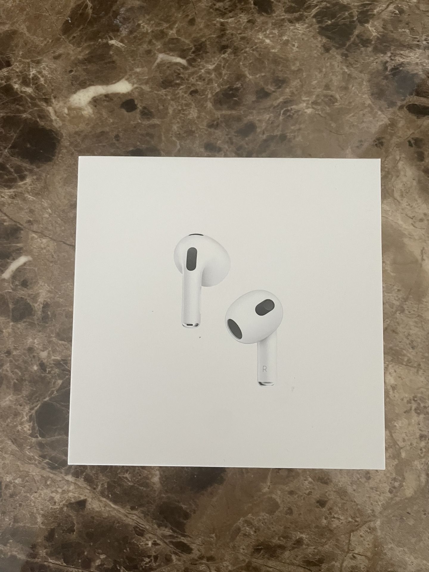 Apple Air Pods Pro Gen 3 for Sale in Indianapolis, IN - OfferUp
