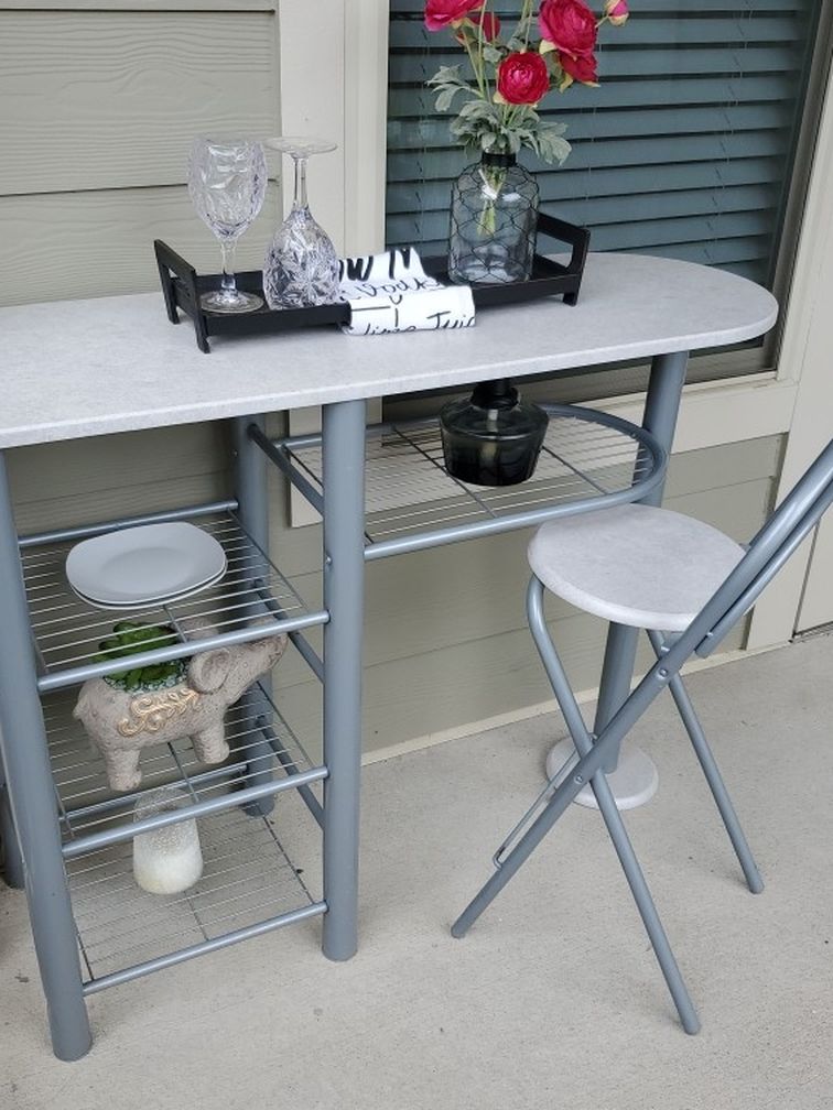 Small Bistro Tables For Two