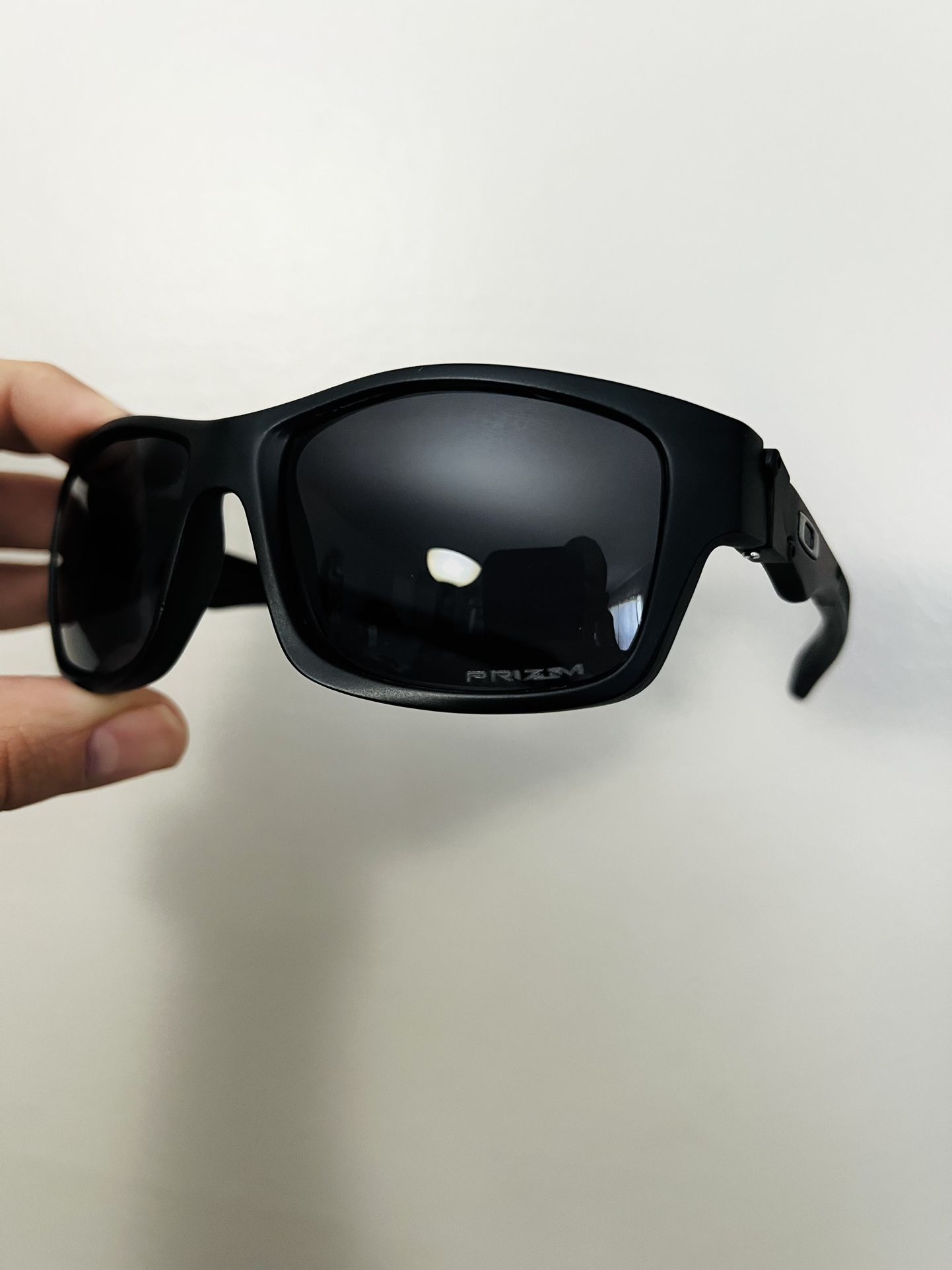 Oakley Jupiter Squared On Face