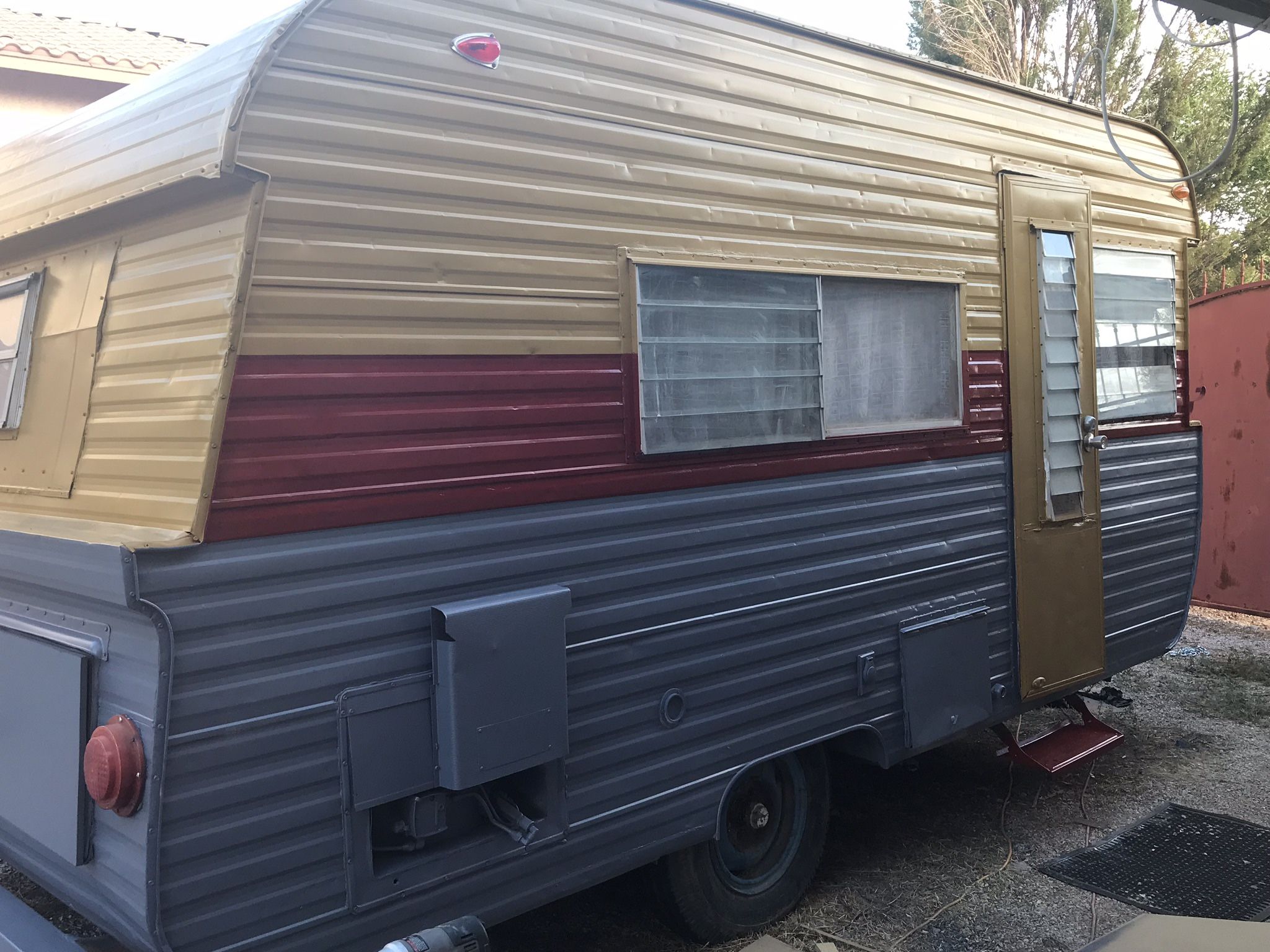 1963 TRAVELEZE TRAILER for Sale in Henderson, NV - OfferUp