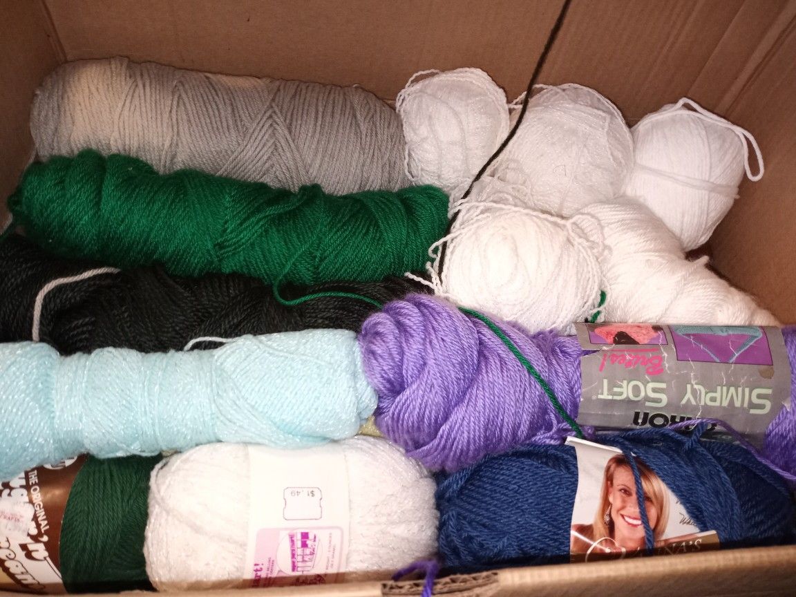 Yarn Lot Skeins Red Heart Vanna White Giant Box For Projects Blankets ...