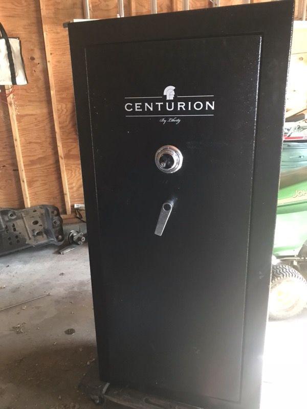 Gun Safe Liberty Centurion model D20 for Sale in Manchester, VT - OfferUp
