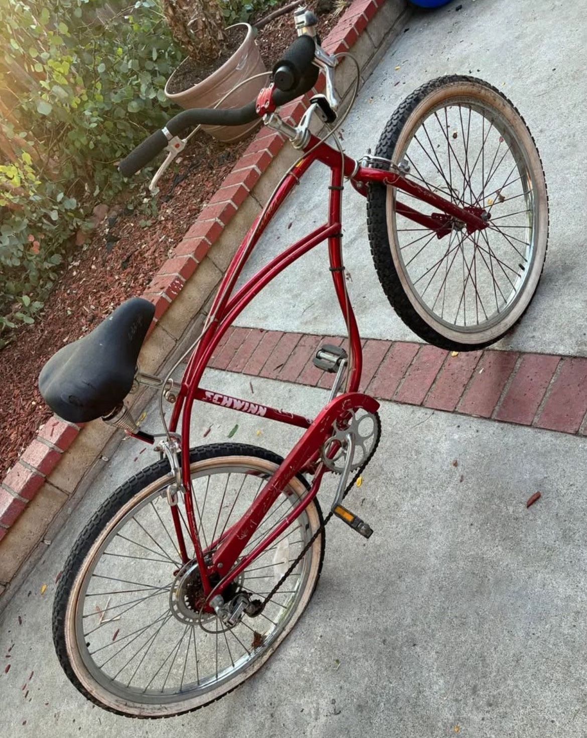 Schwinn Cruiser Bike 5 Speed for Sale in Santa Clarita, CA - OfferUp
