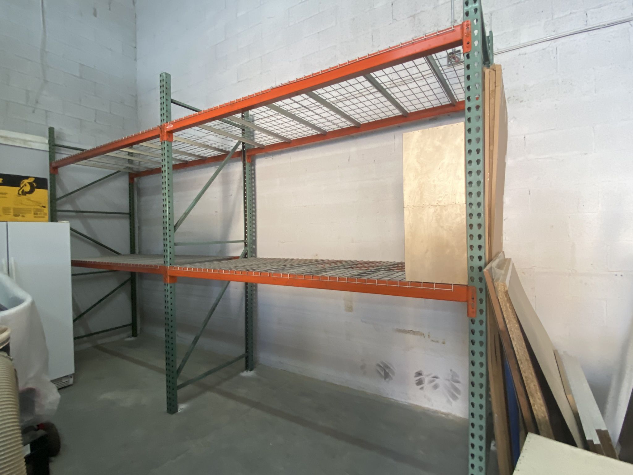 PALLET RACKS POSITION NEW AND USED CONDITION for Sale in Medley, FL ...