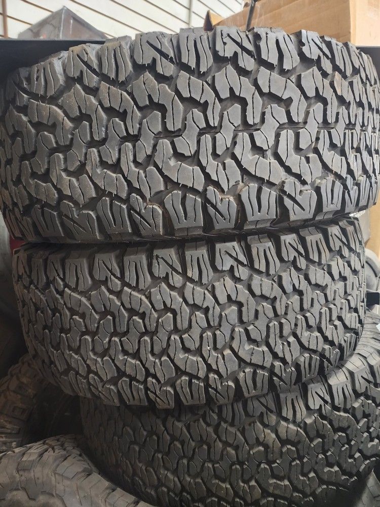 BFGoodrich All-terrain T/A 315/7R17 LOAD RANGE C 6ply 4 Total for Sale in San Pedro, CA - OfferUp