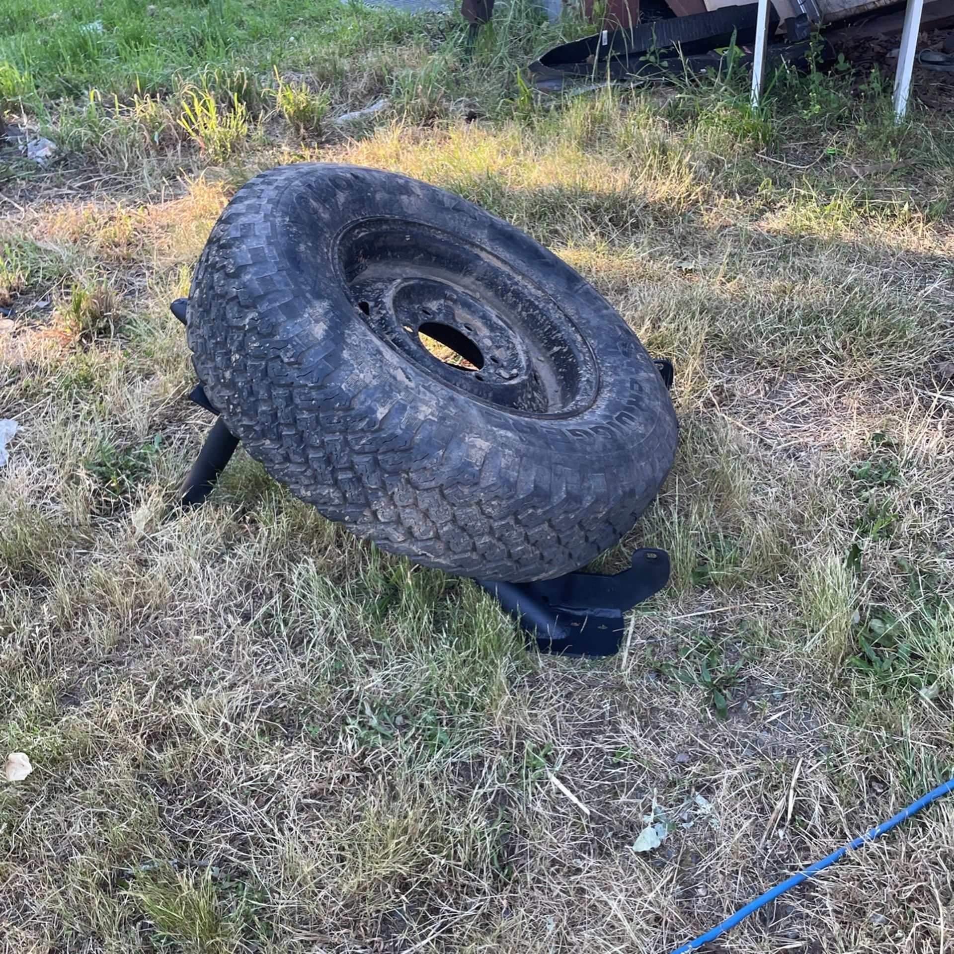Off-road spare tire rack for Sale in Rochester, WA - OfferUp