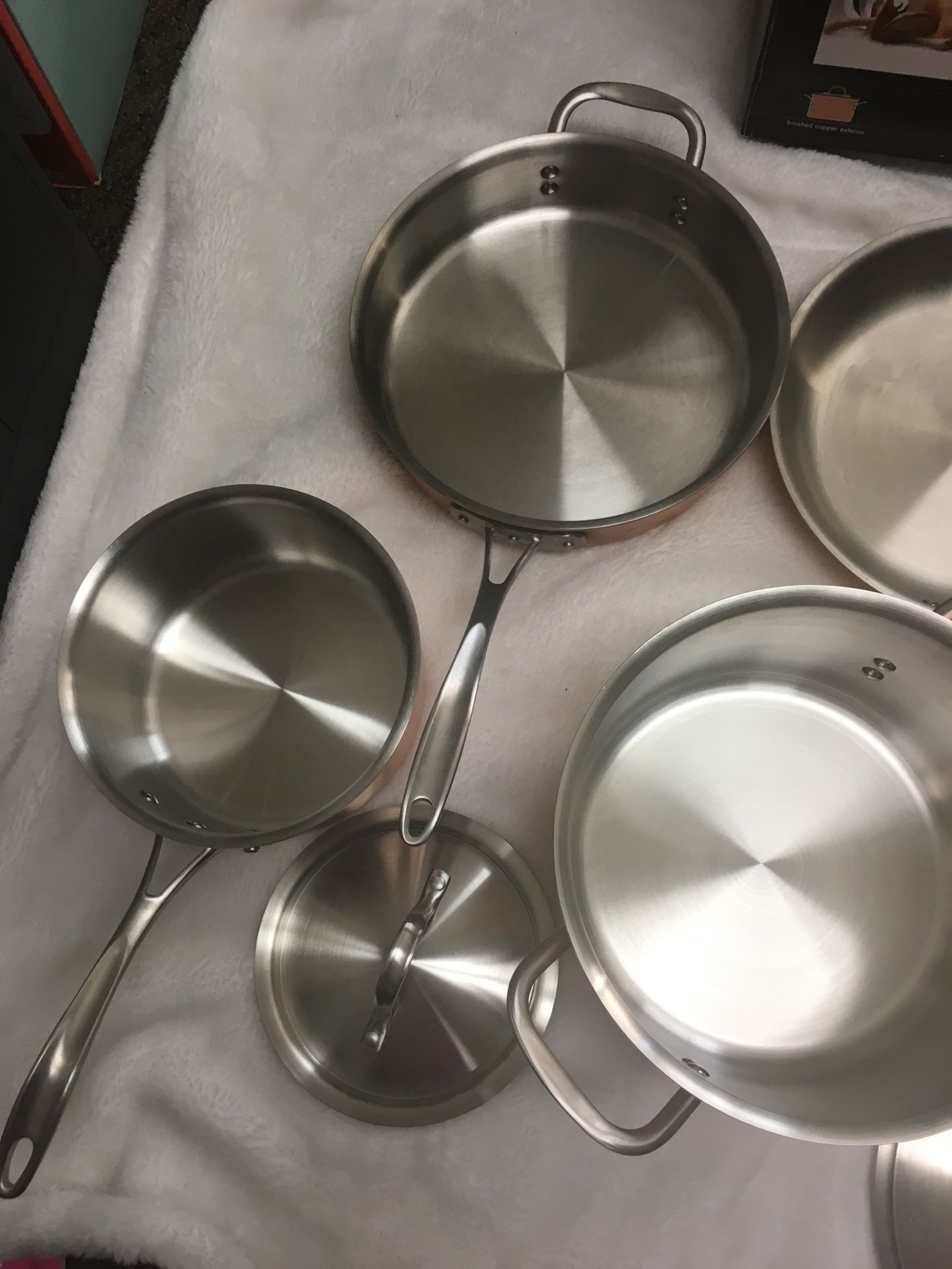 Calphalon Tri-Ply Copper 10-Piece Cookware Set for Sale in Troutdale ...