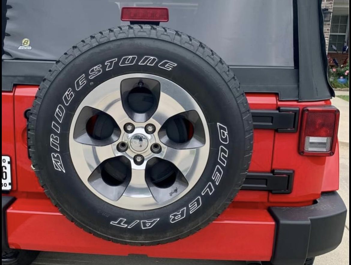 Jeep Tires With Rims for Sale in Shelbyville, IN - OfferUp