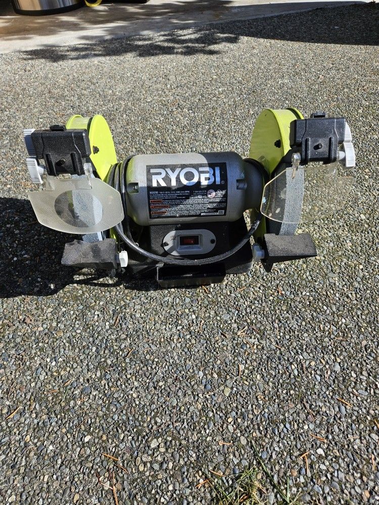 Ryobi Bench Top Grinder for Sale in Gig Harbor, WA - OfferUp