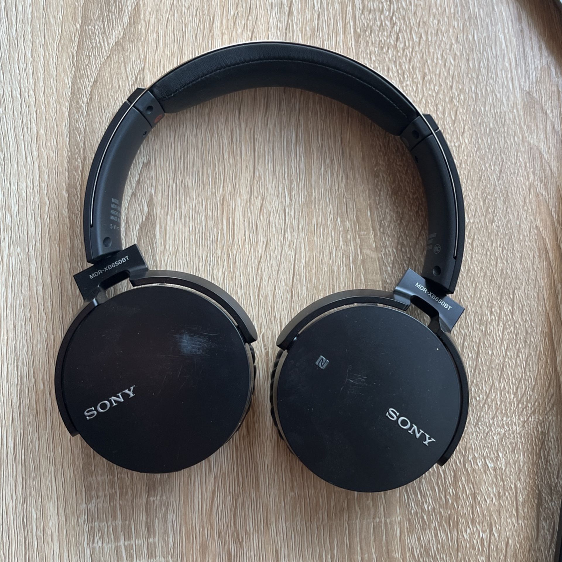 Sony Bluetooth Headphones Over-ear Wireless for Sale in Henderson, NV ...