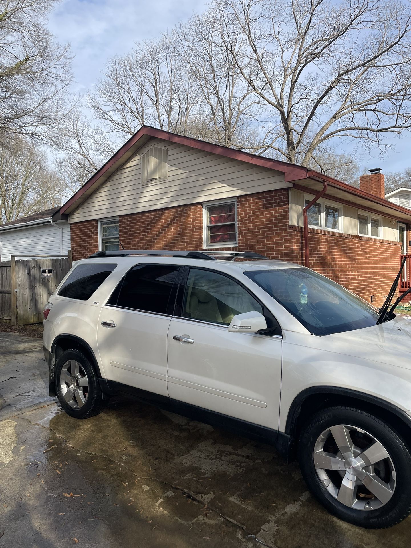 2011 GMC Acadia for Sale in Charlotte, NC - OfferUp
