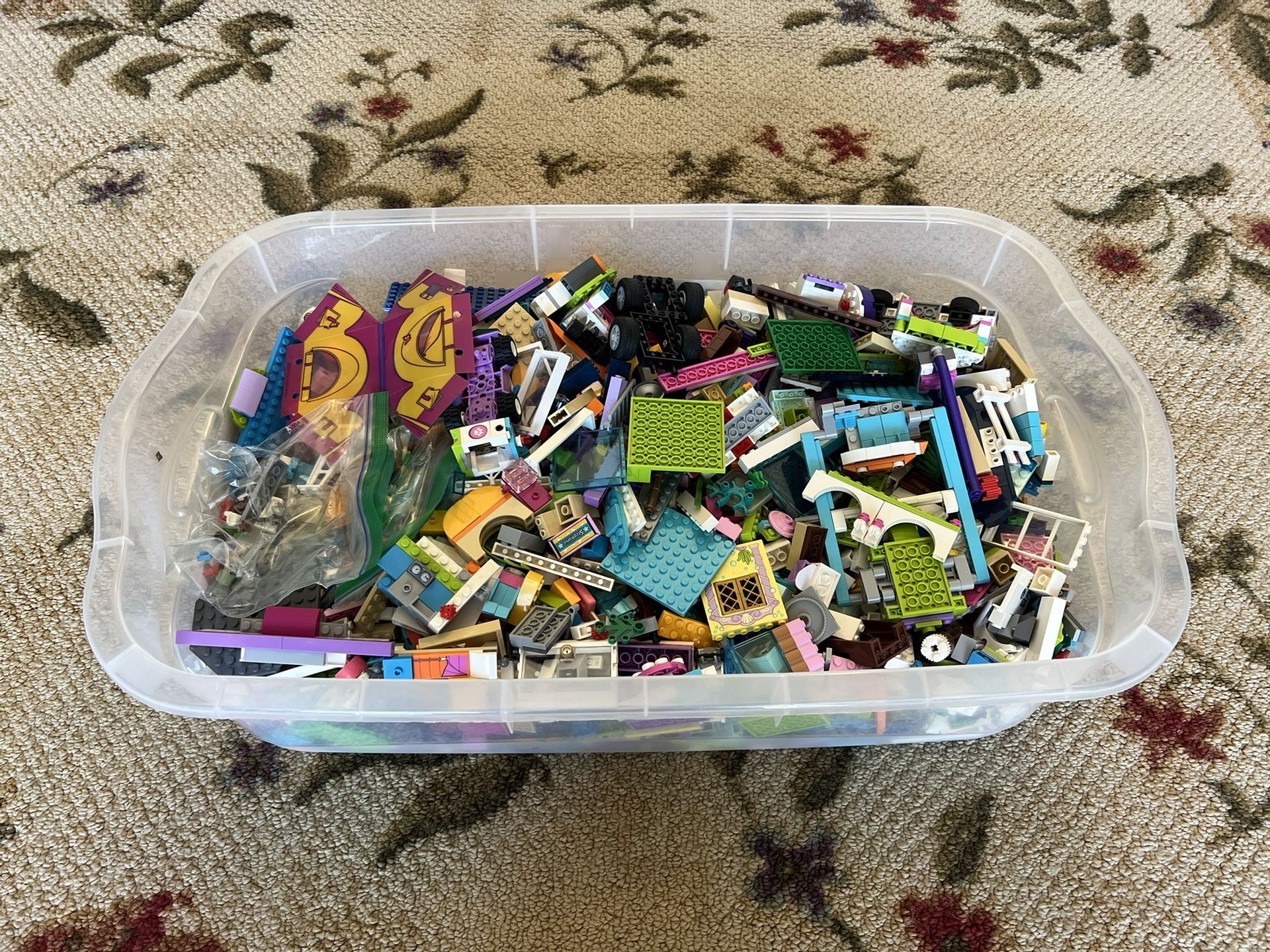 LEGO friends Legos. for Sale in Quartz Hill, CA - OfferUp