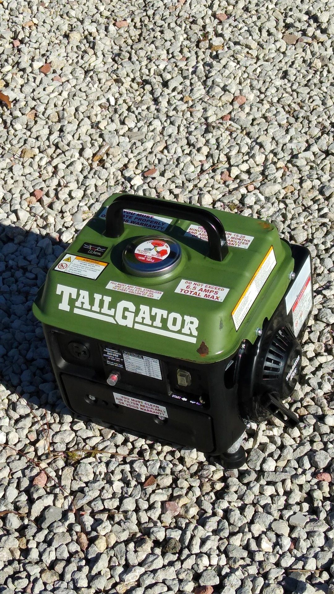 Tailgator 63cc generator total 6.5 amps output for Sale in Naples, FL ...