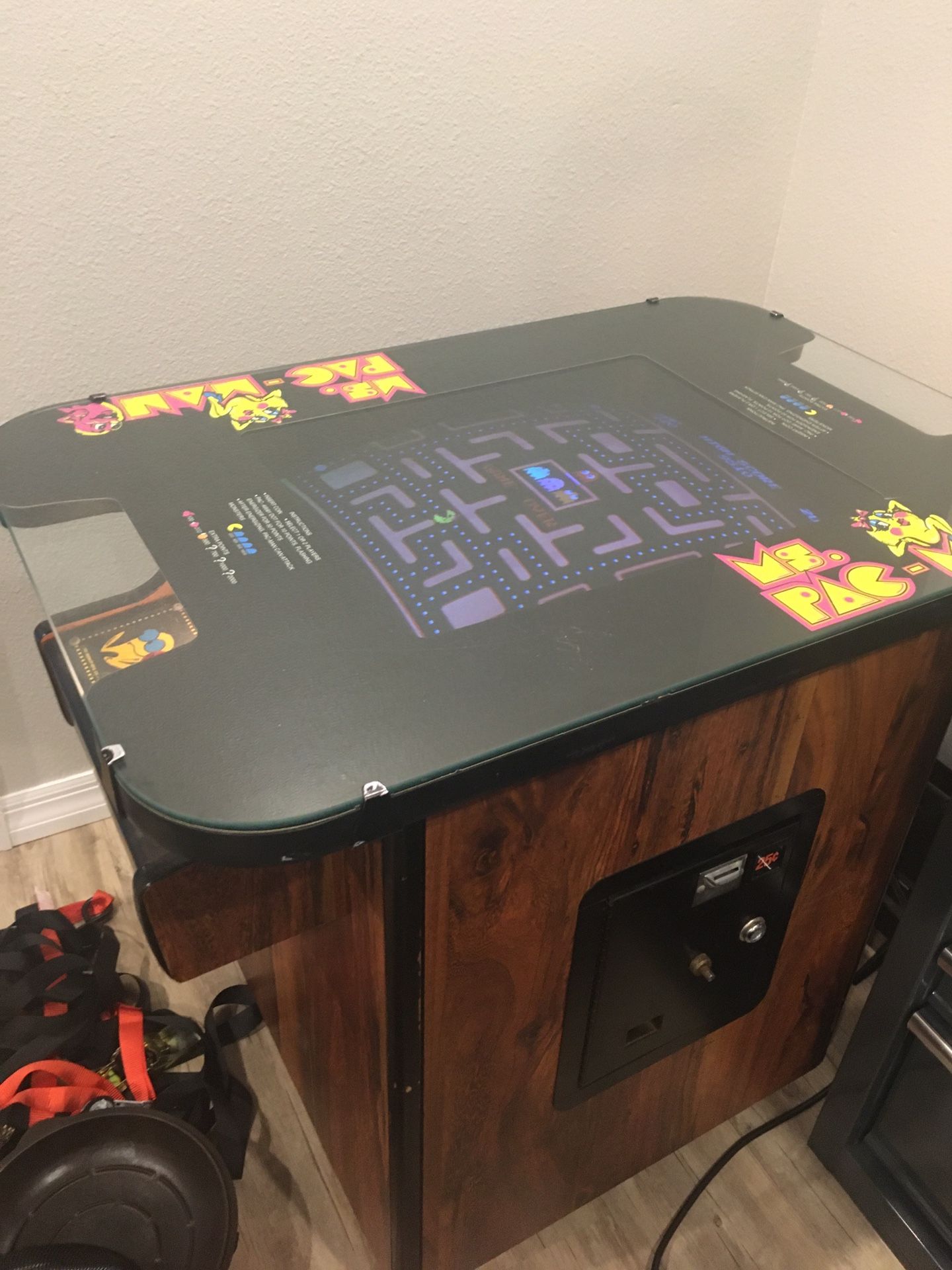Mrs Pac-Man Cocktail Table Arcade Game for Sale in Frostproof, FL - OfferUp