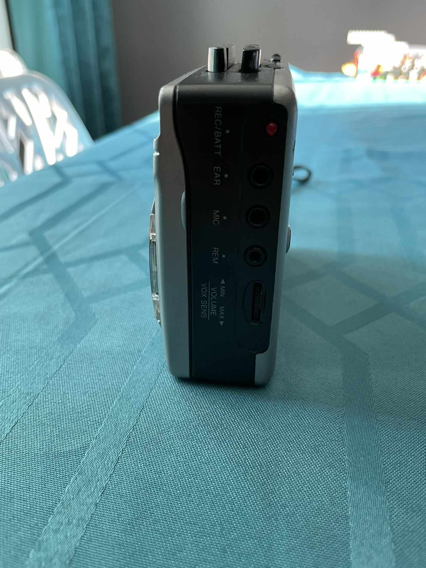 Radio Shack CTR-122 Handheld Cassette Tape Recorder VOX Voice ...