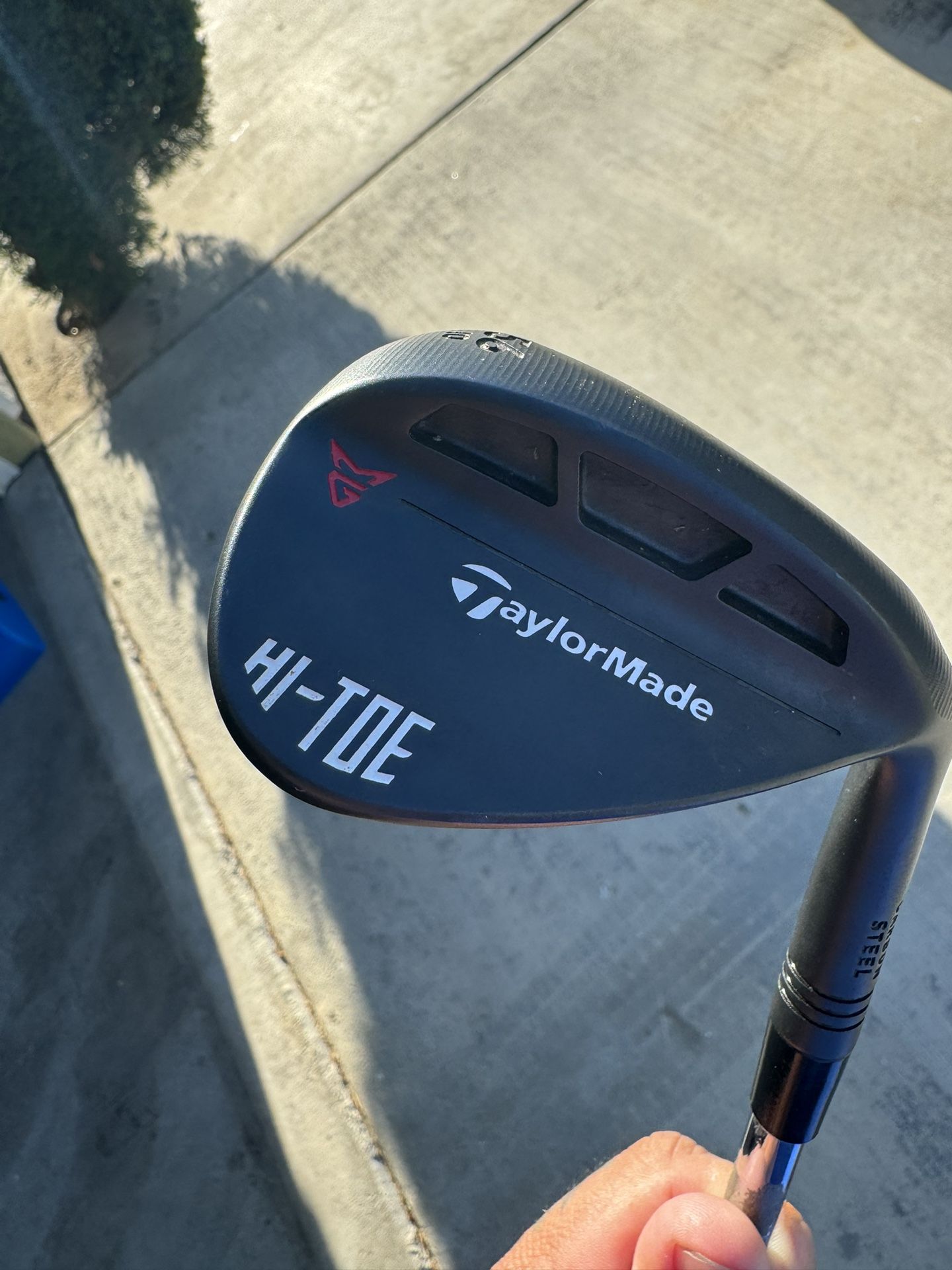 Taylormade Wedge for Sale in Pumpkin Center, CA - OfferUp