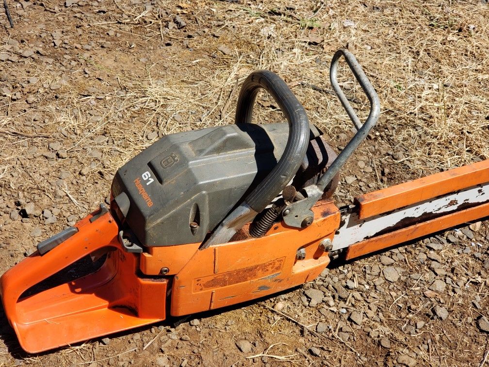 Husqvarna 61 Chainsaw