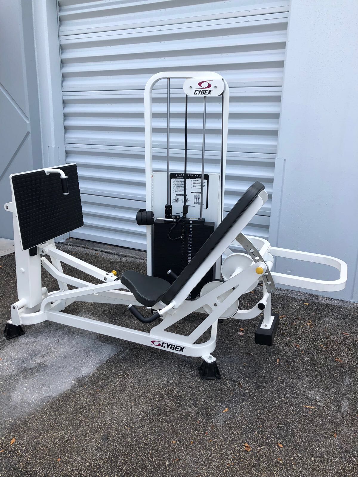 Cybex Leg Press for Sale in Miami, FL - OfferUp
