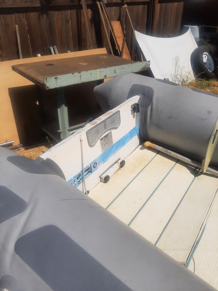 Avon Raft With Hard Bottom 10 Foot for Sale in Wofford Heights, CA ...