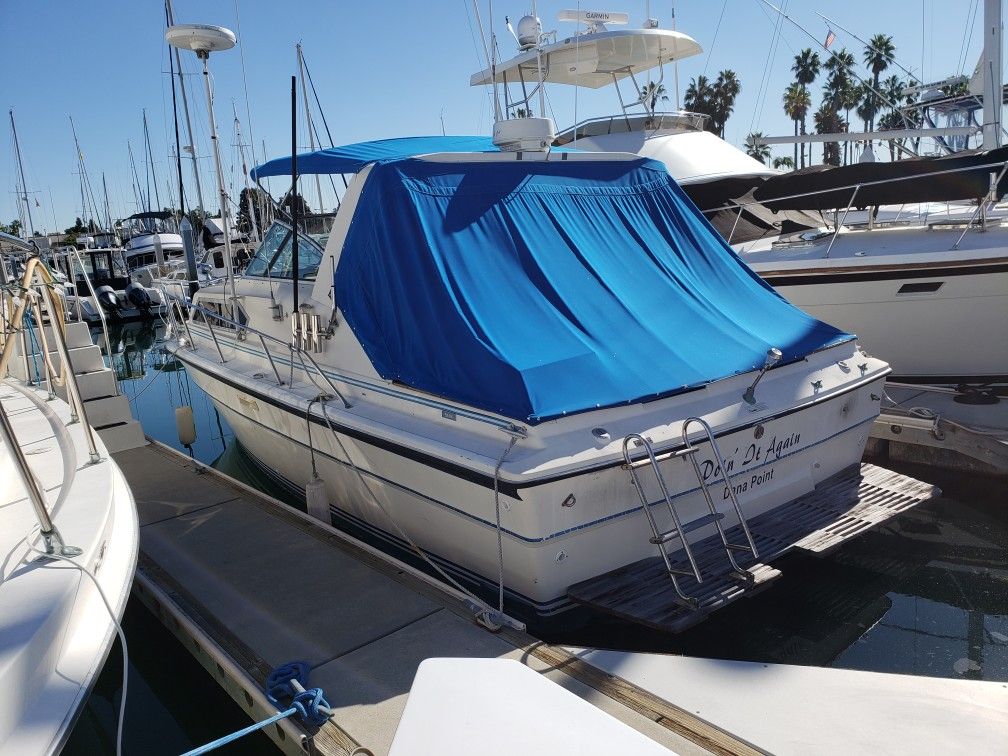 Sea Ray Weekender 300. 30 foot boat for Sale in San Diego, CA - OfferUp