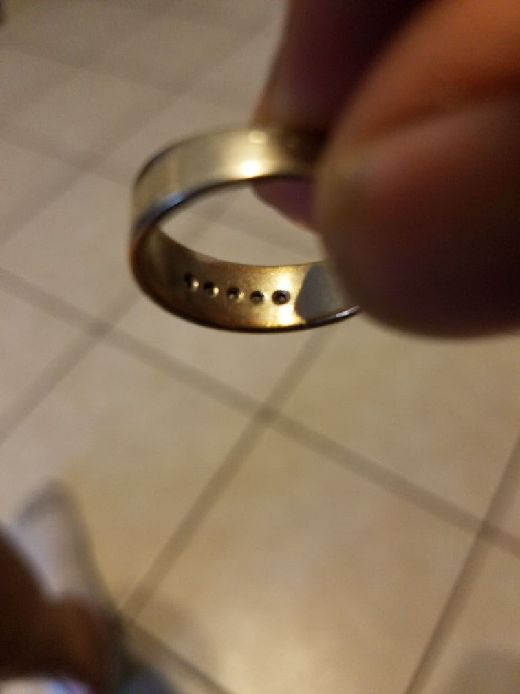 14k starfire wedding band | Beachweddingtips.com