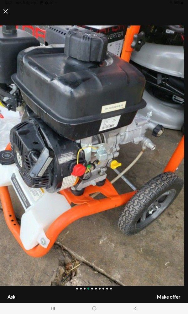 HUSQVARNA GAS 3200 WATTS 2.5 GPM PRESSURE WASHER LIKE NEW General
