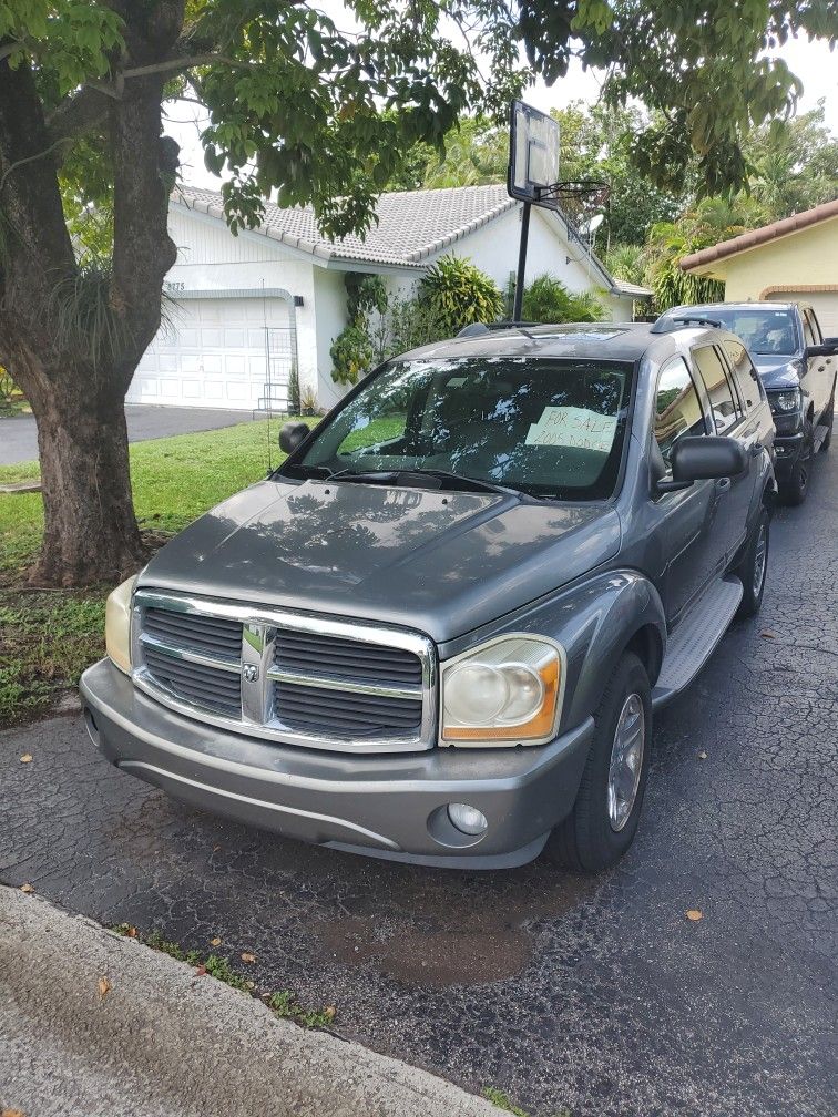 2005 Dodge Durango for Sale in Pompano Beach, FL - OfferUp