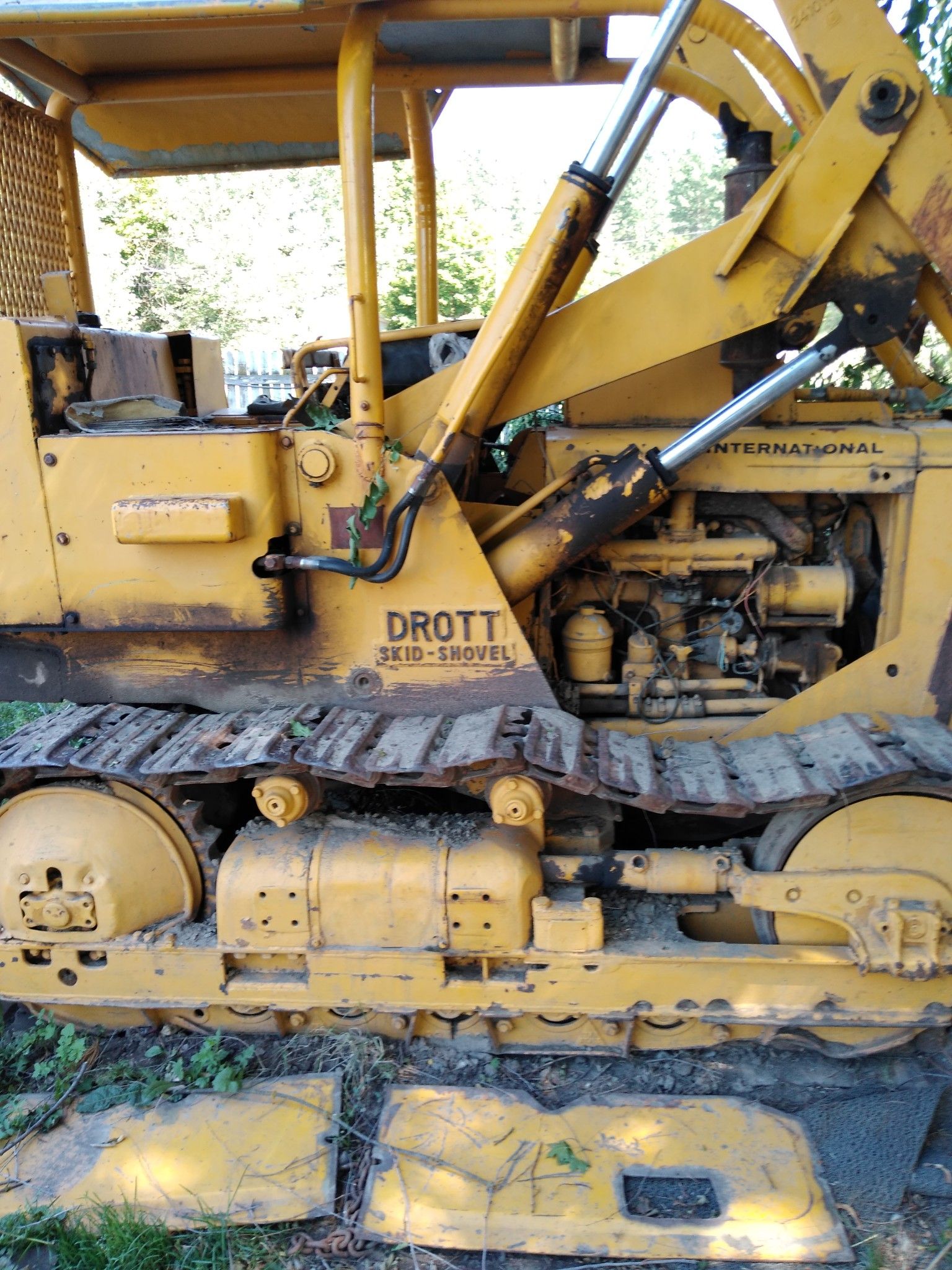 International Drott Skid Shovel for Sale in Spokane, WA - OfferUp