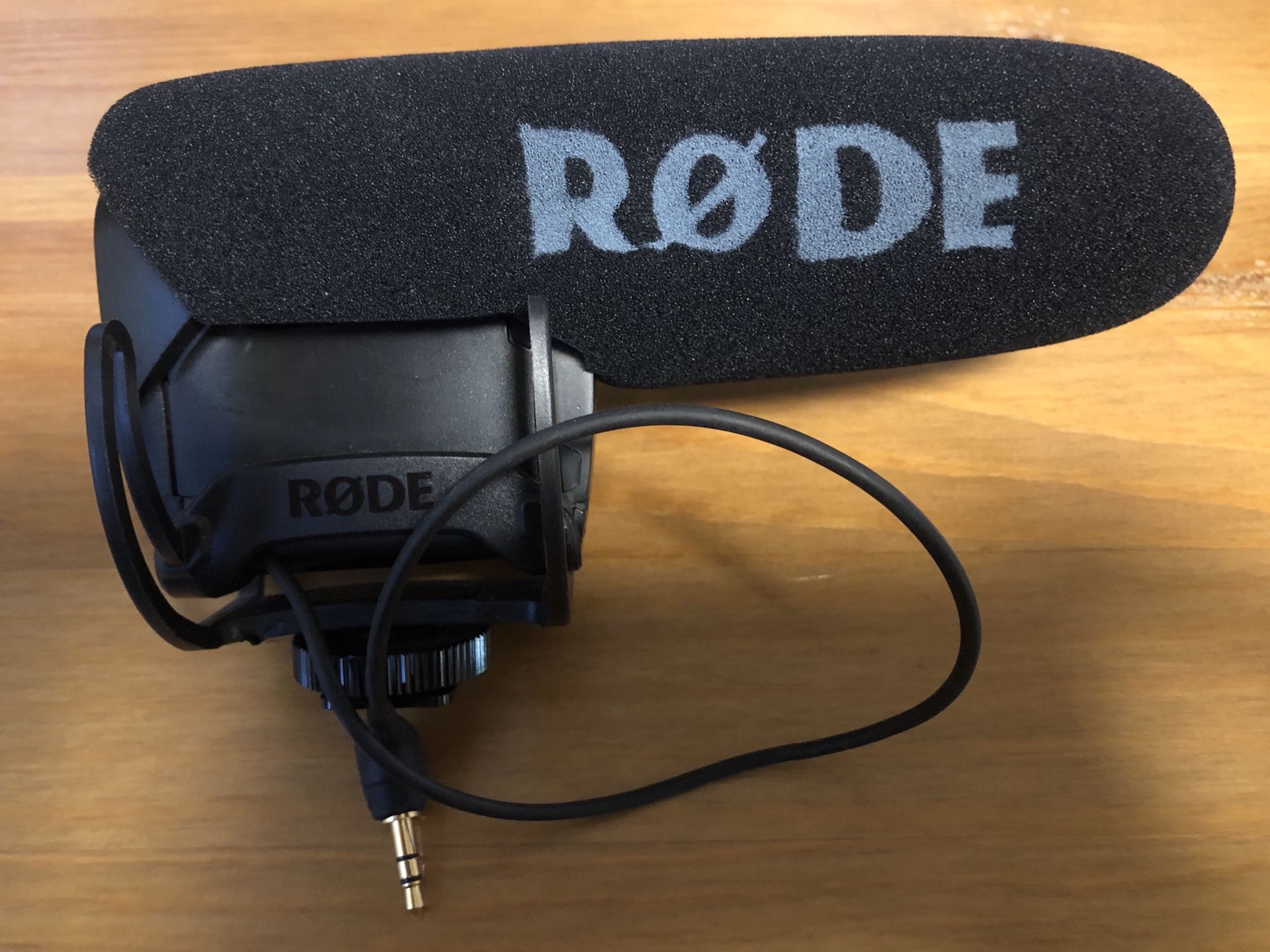 Rode Video Mic Pro for Sale in Everett, WA - OfferUp