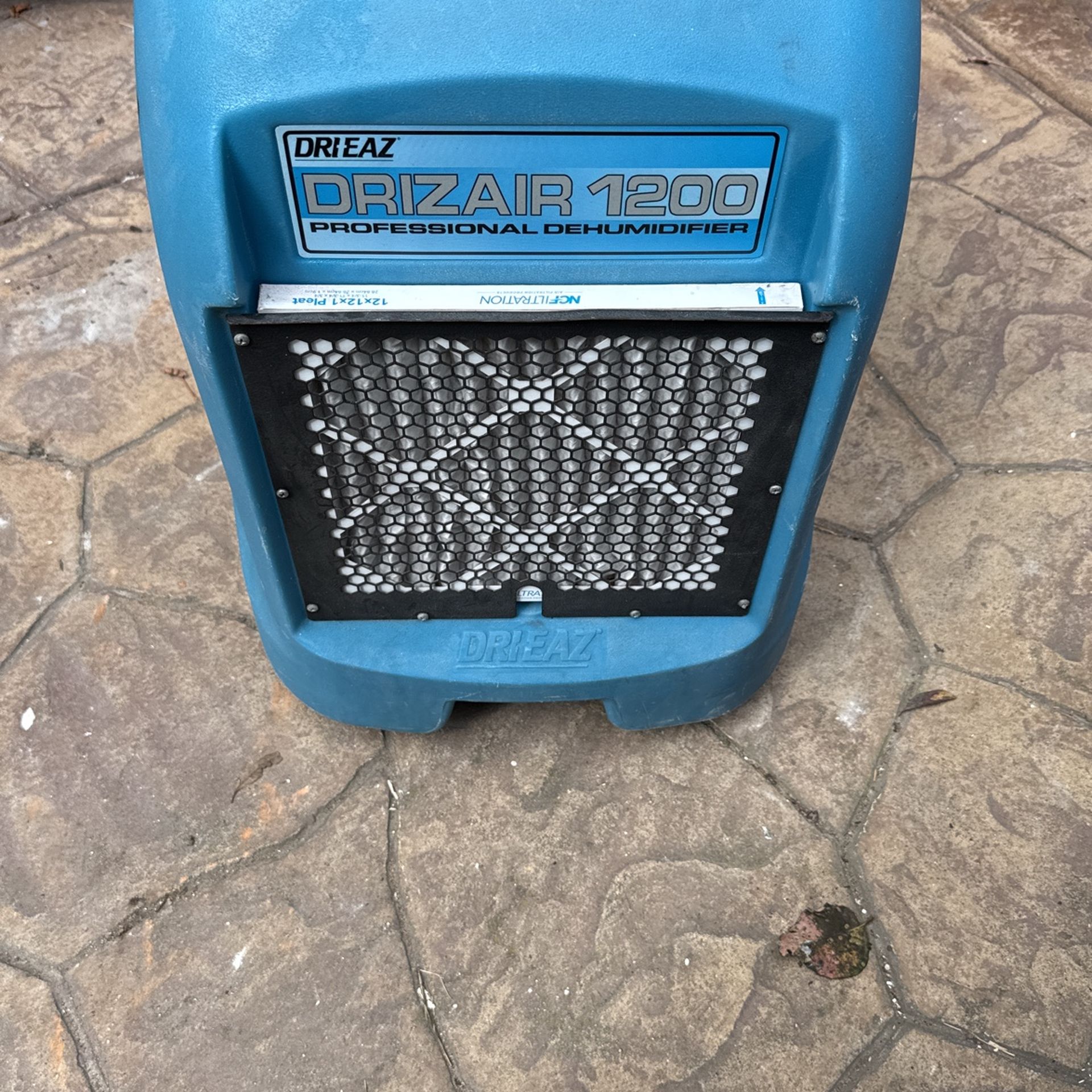 Dehumidifier Drizair 1200 for Sale in San Diego, CA - OfferUp