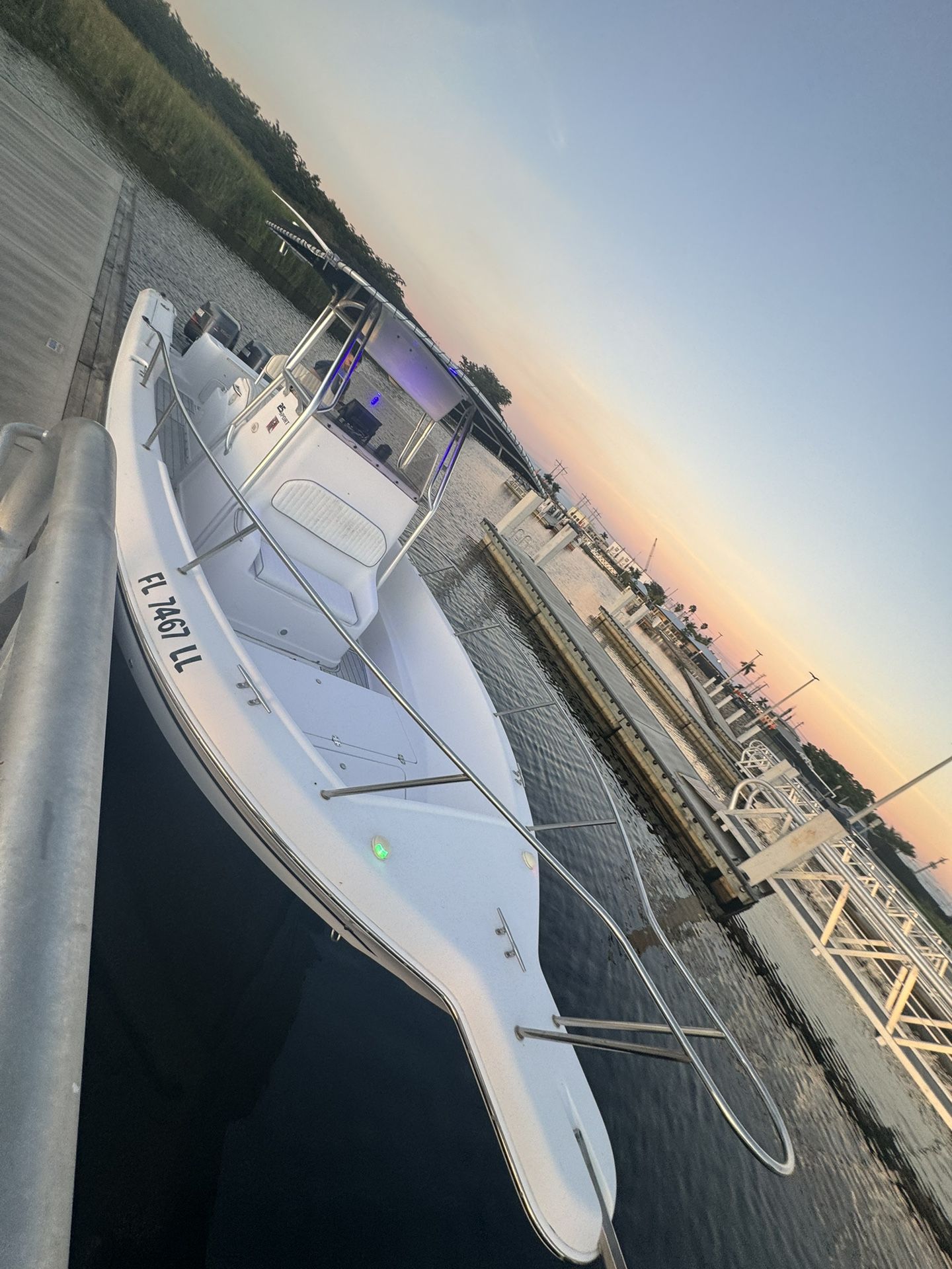 Proline 25 Sport for Sale in Miami, FL - OfferUp