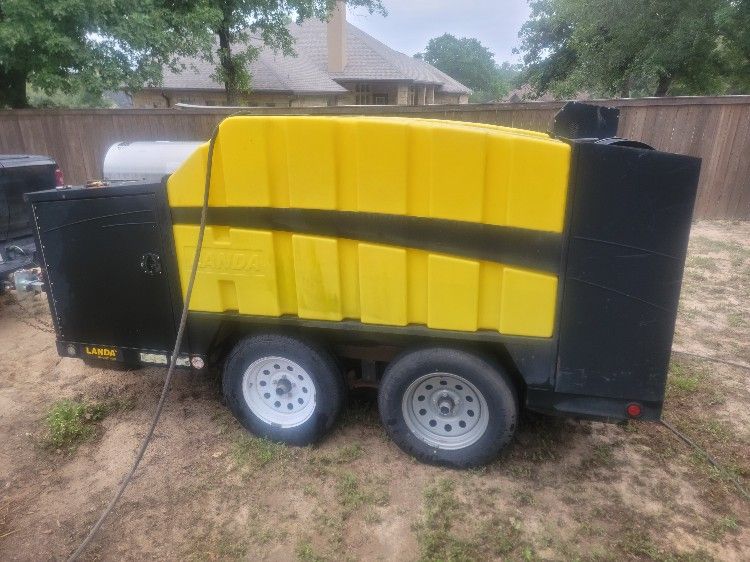 2017 Landa ECOS 7000 Pressure Washer for Sale in Adkins, TX - OfferUp