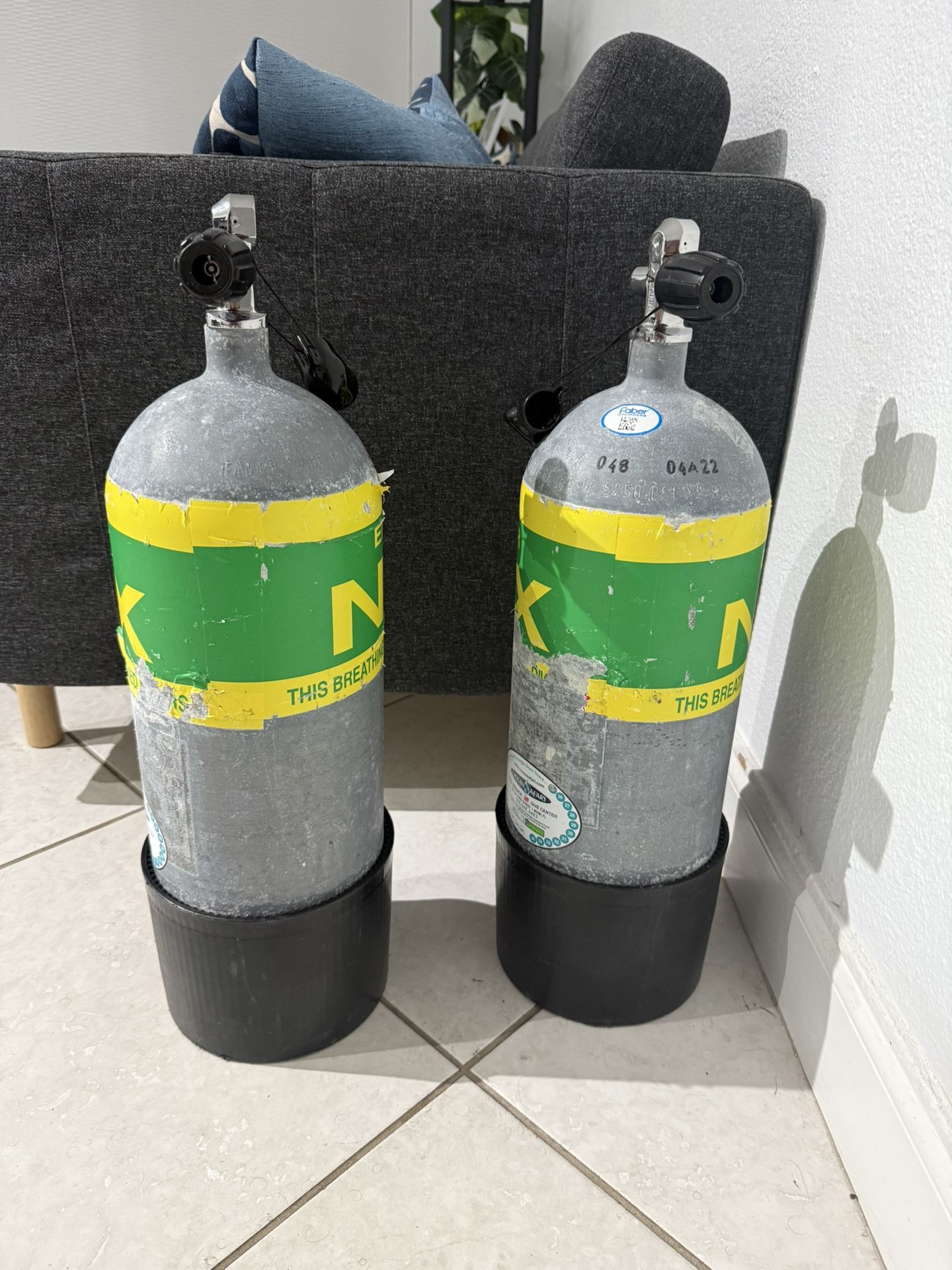 Two Faber Steel 80 Scuba Diving Tanks for Sale in Miami Beach, FL - OfferUp