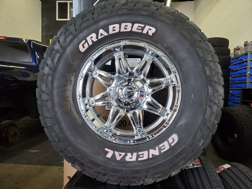 18" Fuel wheels / 37" Red Letter tires for Sale in Orange, CA - OfferUp