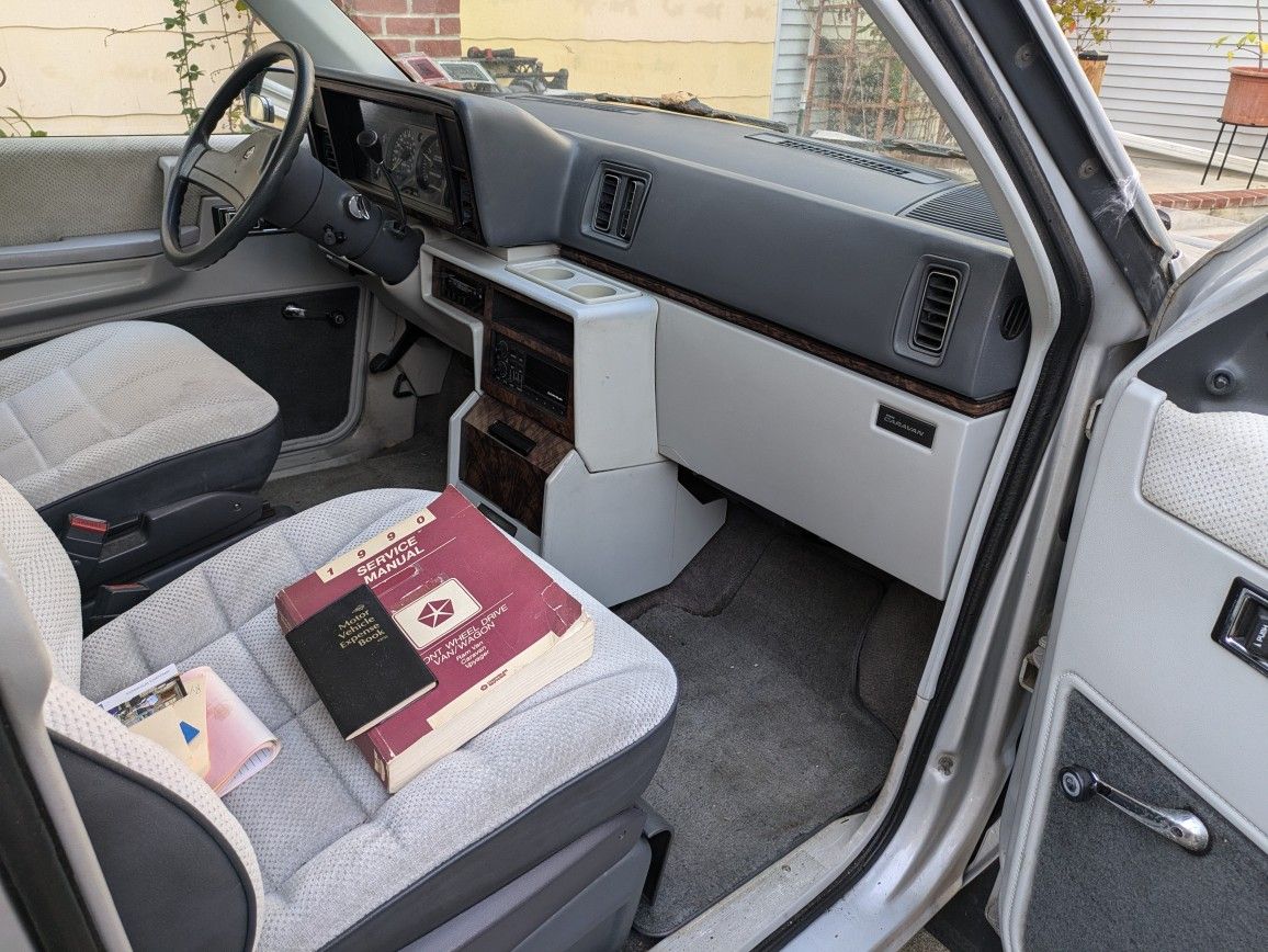 1990 Dodge Caravan for Sale in West Sayville, NY - OfferUp