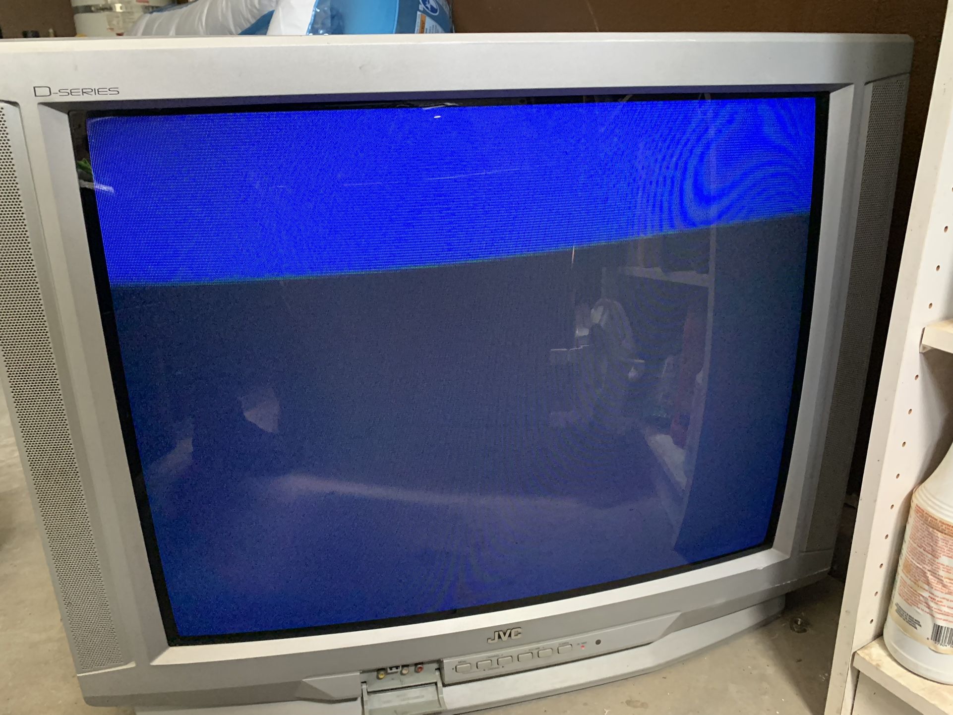 JVC TV for Sale in Kerman, CA - OfferUp