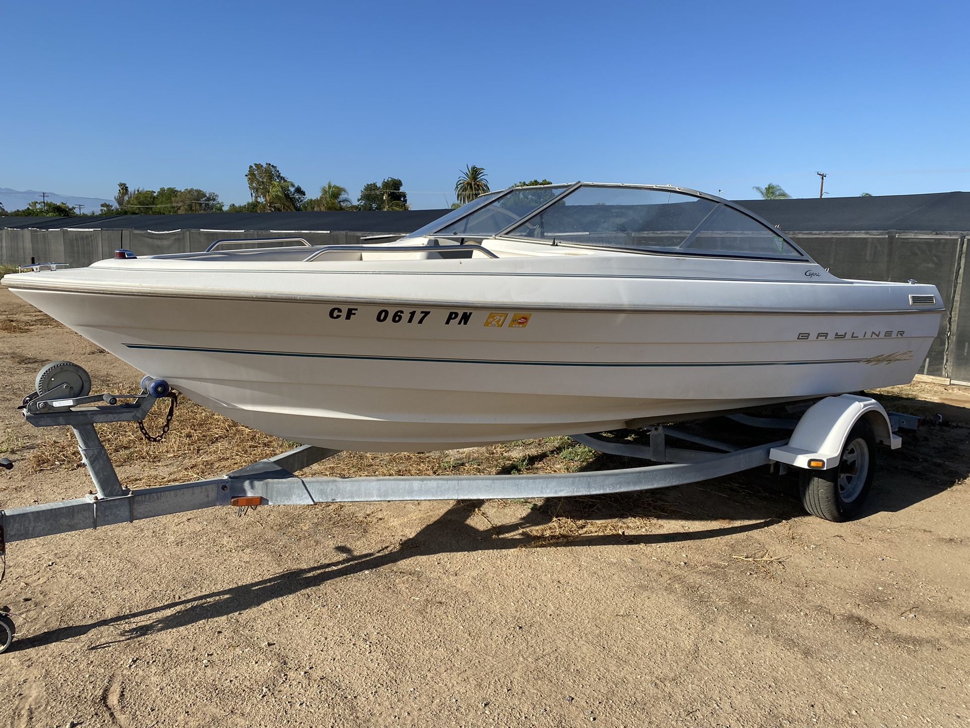 2002 Bayliner Capri for Sale in Riverside, CA - OfferUp