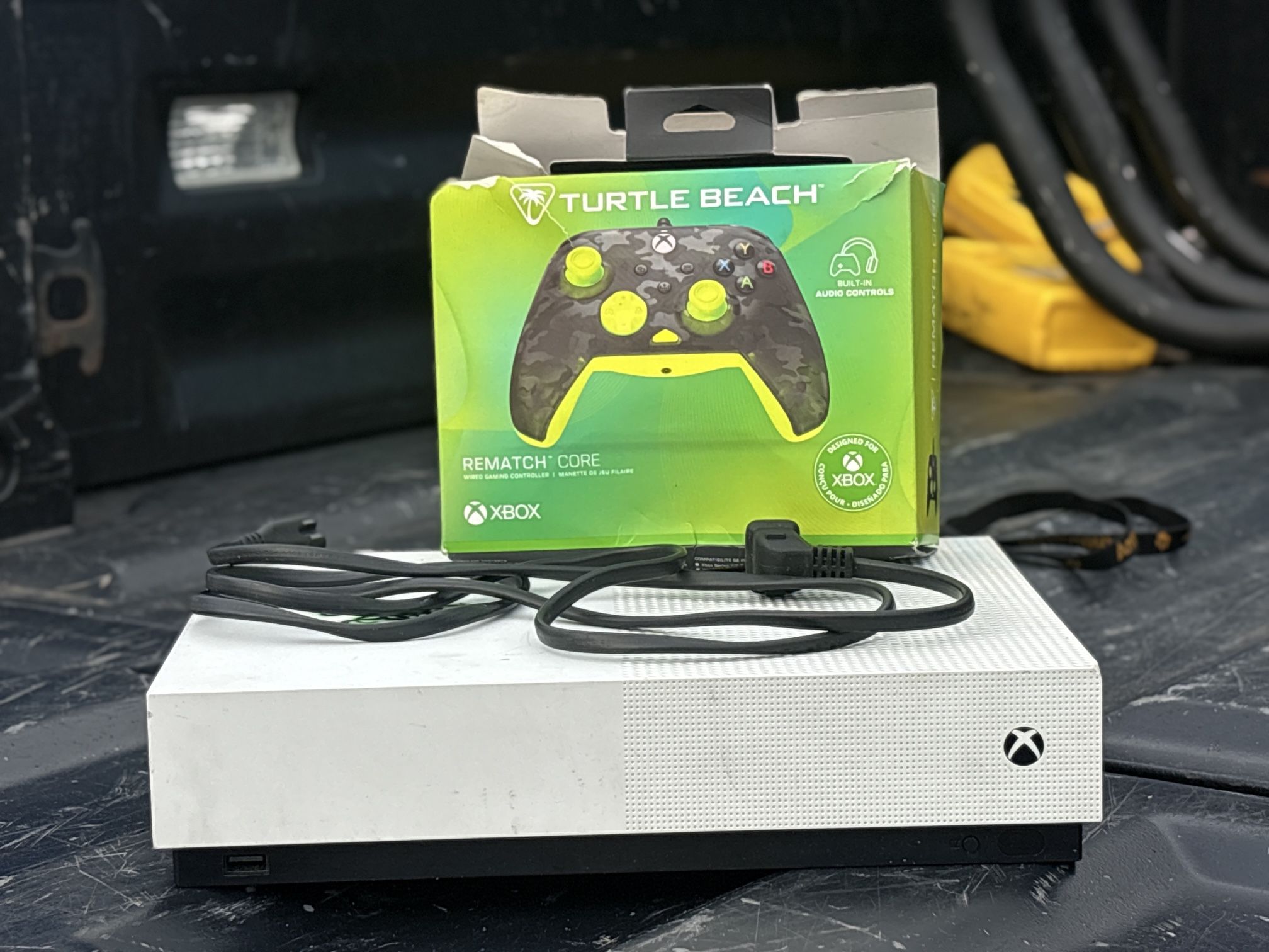 Xbox One S Digital Vers for Sale in Wappingers Fl, NY - OfferUp